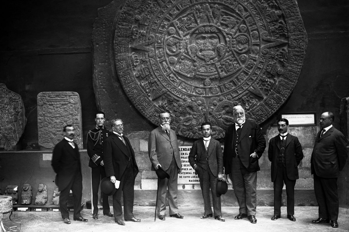 Piedra del Sol – LHistoria